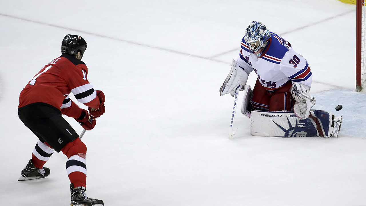 Boyle leads Devils to win over rival Rangers in shootout
