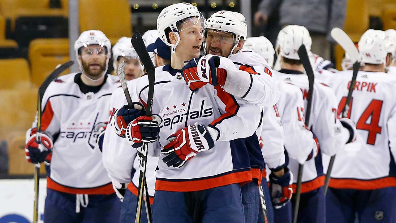 Alex Chiasson scores twice as Capitals beat Bruins