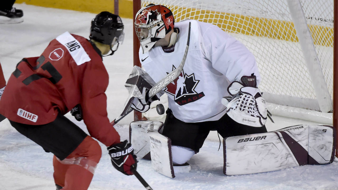 Point, Hart combine for shutout as U Sports blanks Canada juniors