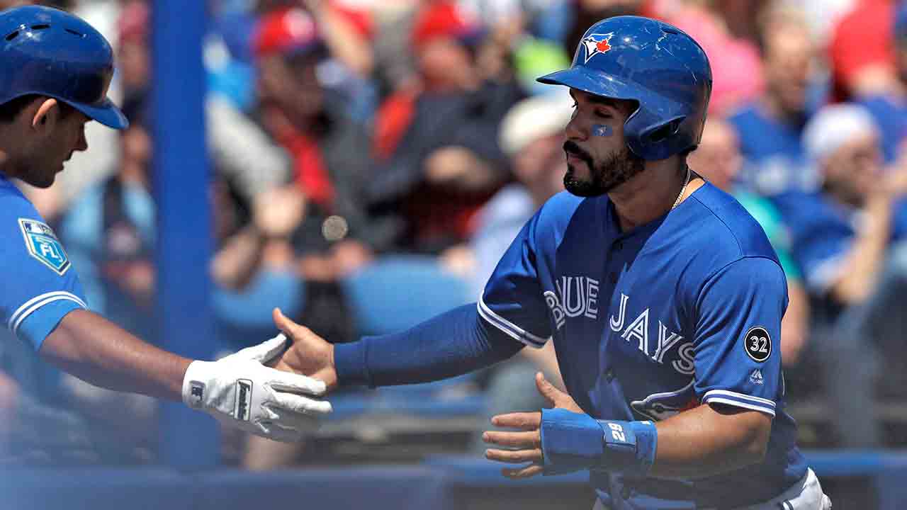 Devon Travis in Blue Jays lineup as X-rays come back negative