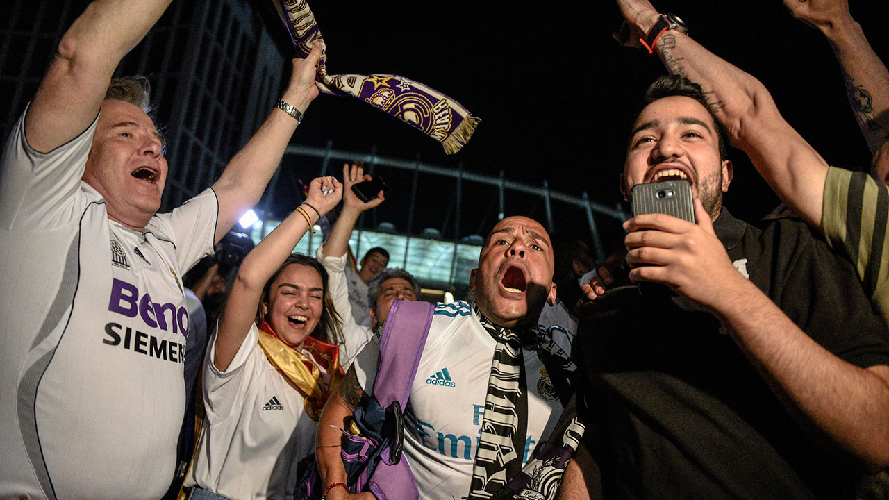 Real Madrid celebrates Champions League title with fans back home