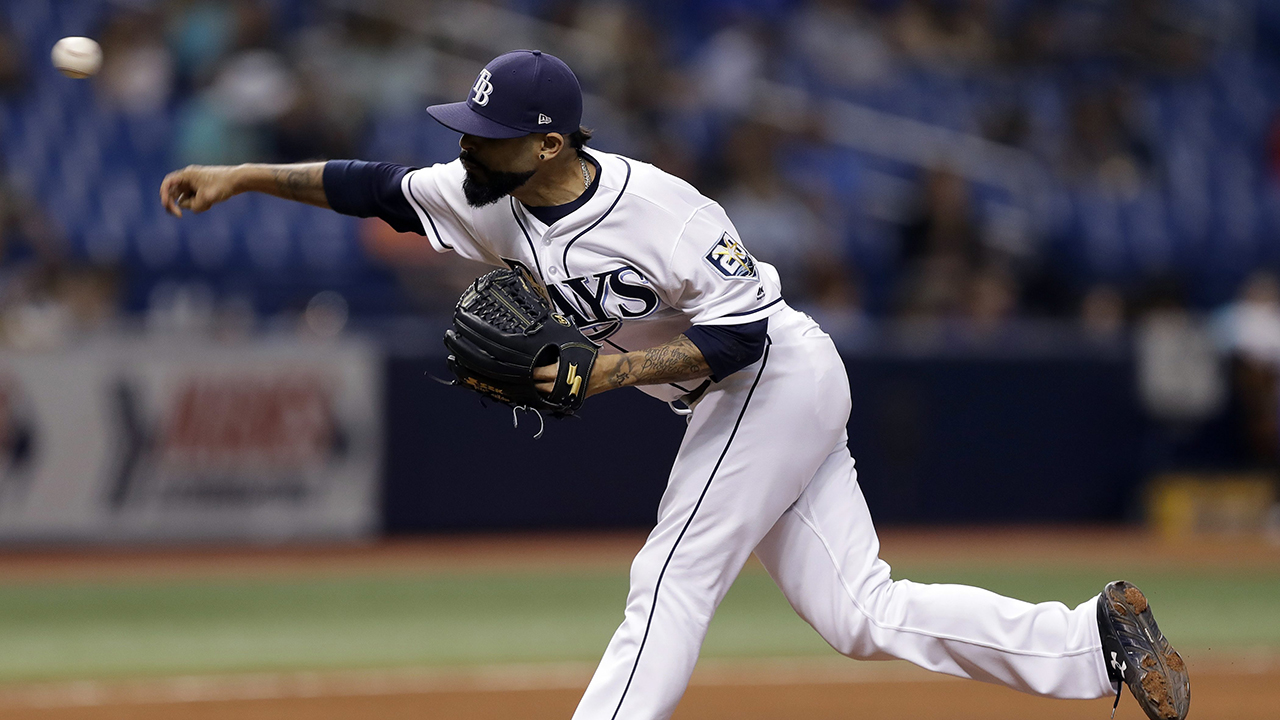 Report: Blue Jays among teams in pursuit of reliever Sergio Romo