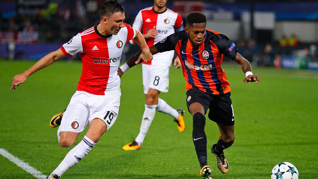 Manchester United reaches deal to sign Brazil midfielder Fred