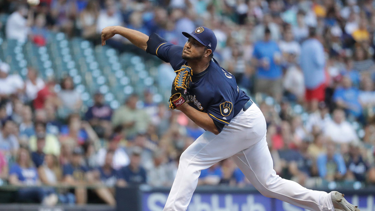 Chacin solid in Brewers’ victory over Braves