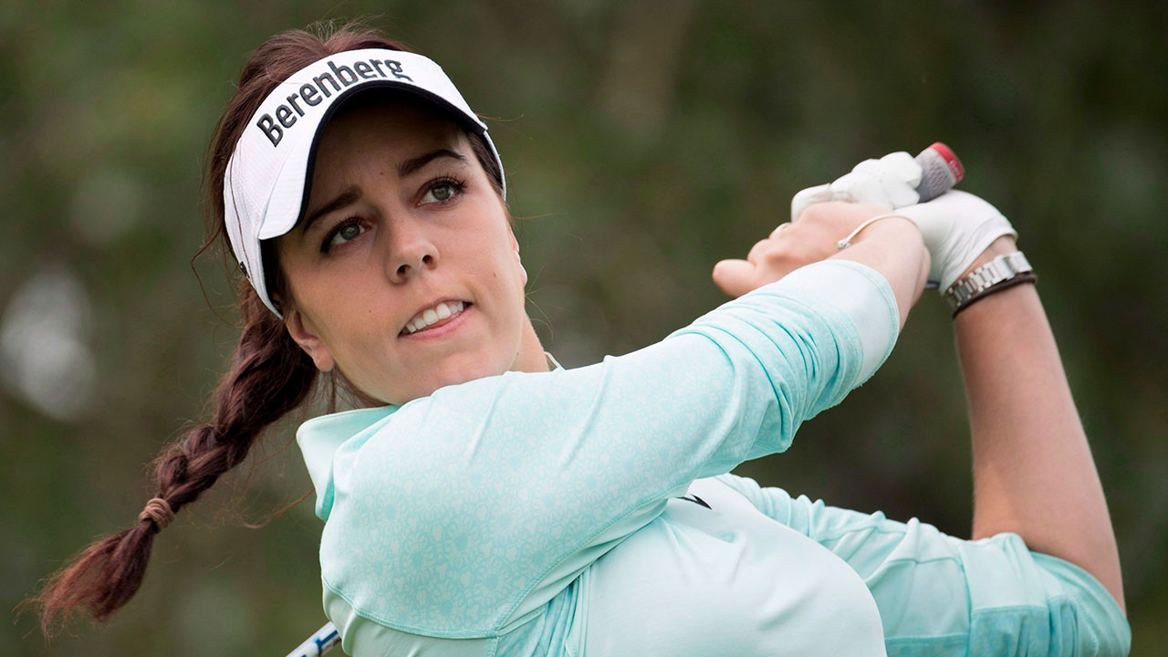 Georgia Hall shoots 9-under 63 to take Portland Classic lead