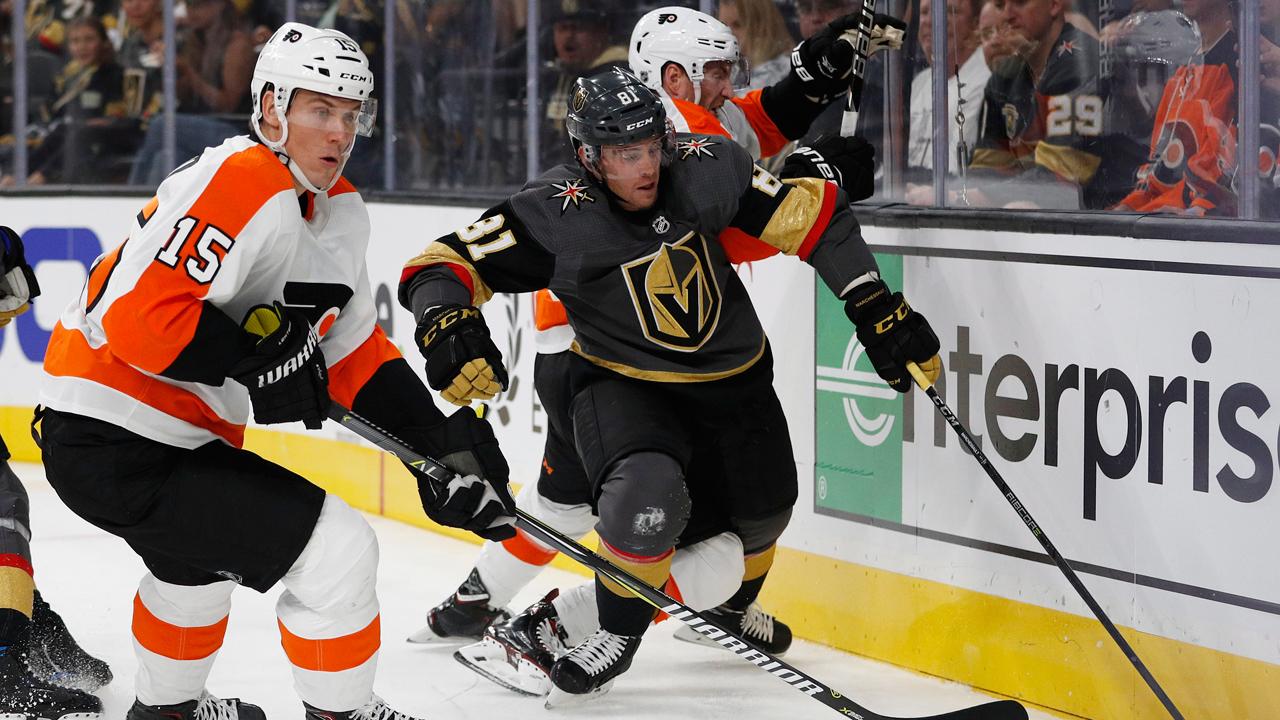 Simmonds nets two for Flyers in win over Golden Knights