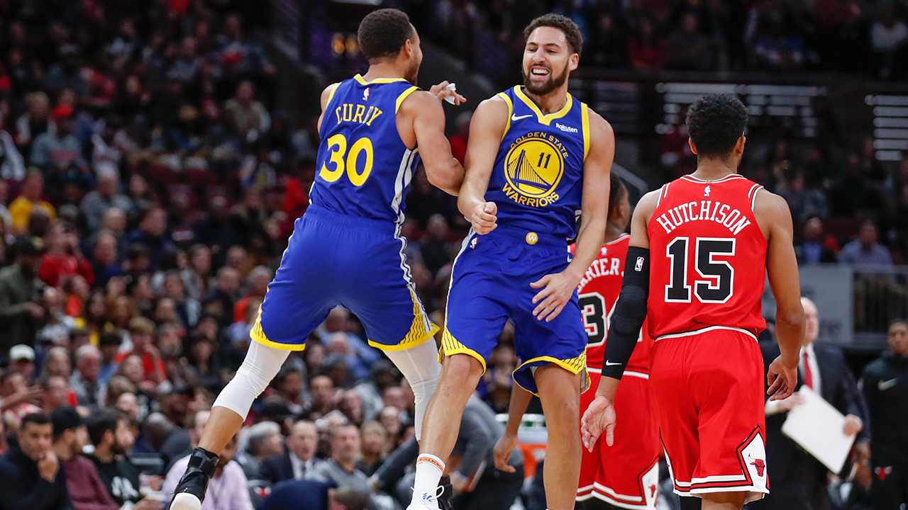 Warriors score 92 in first half en route to easy win over Bulls