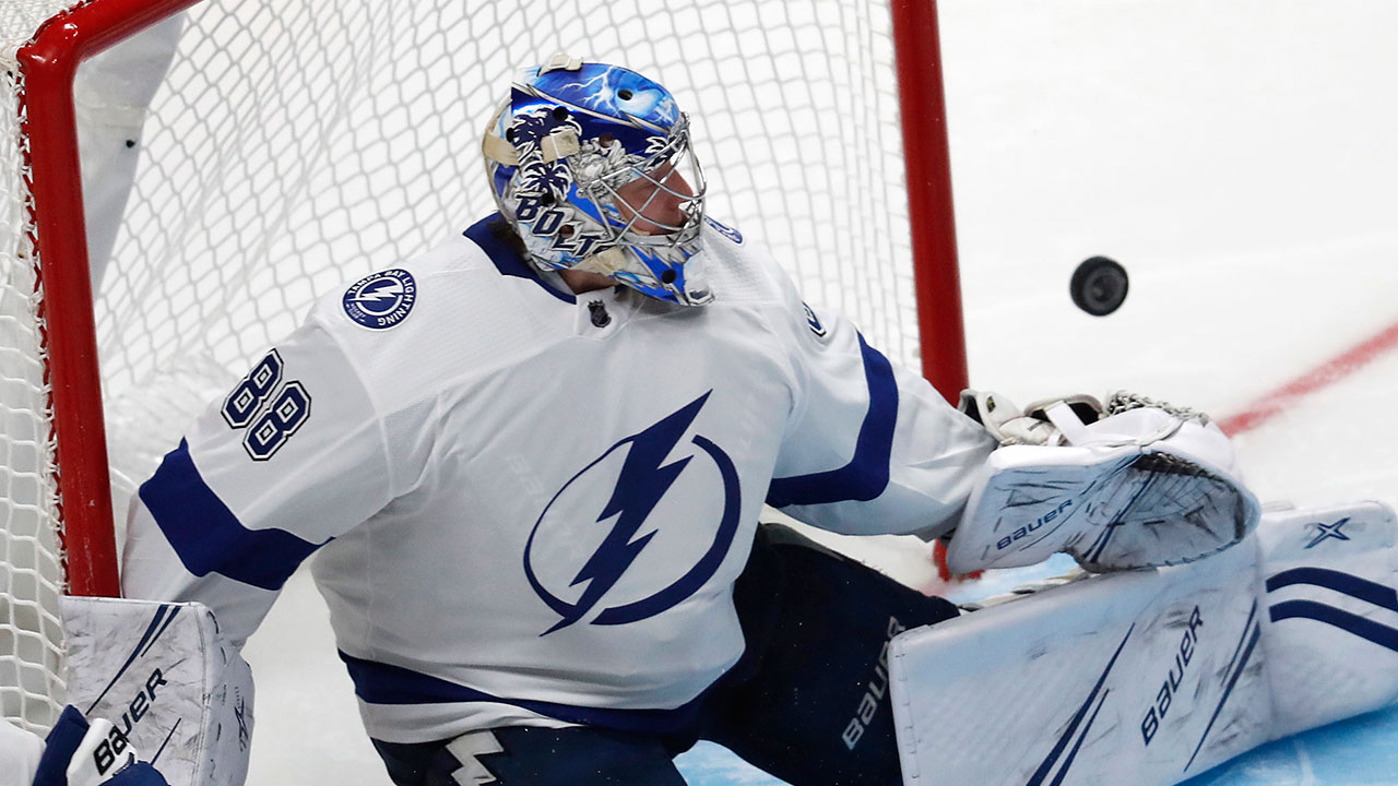 Kucherov’s goal lifts Lightning to narrow win over Avalanche
