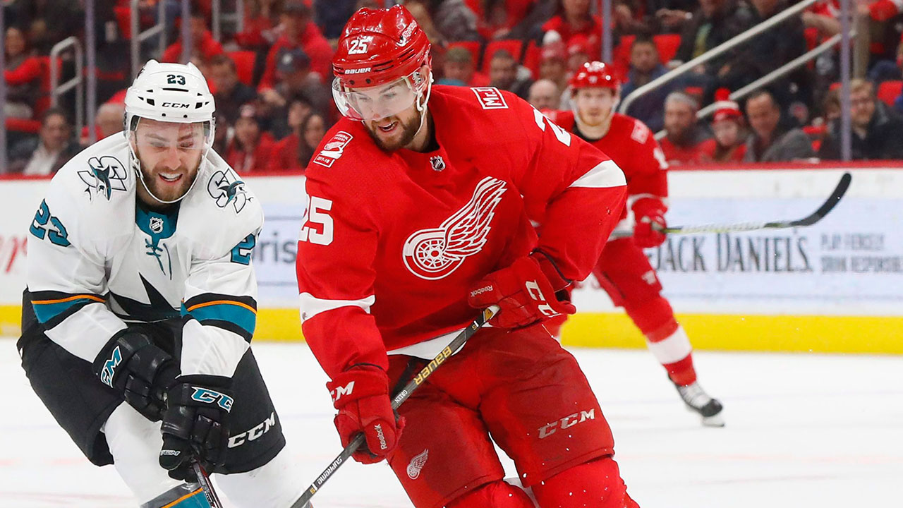 Red Wings’ Mike Green on track to make season debut Friday vs. Jets