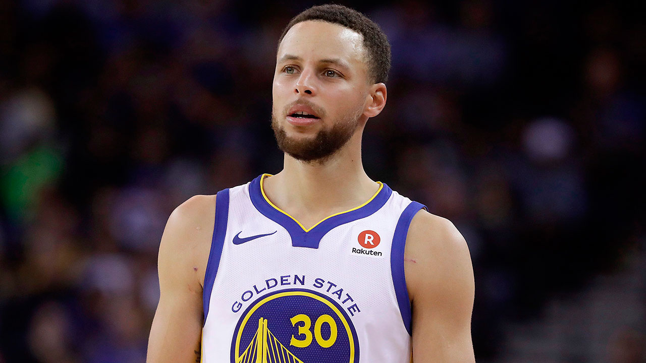 Warriors’ Curry leaves vs. Pelicans with mild foot sprain