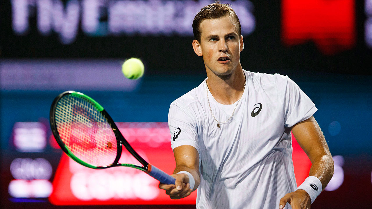 Canada’s Vasek Pospisil wins first round match at Wimbledon