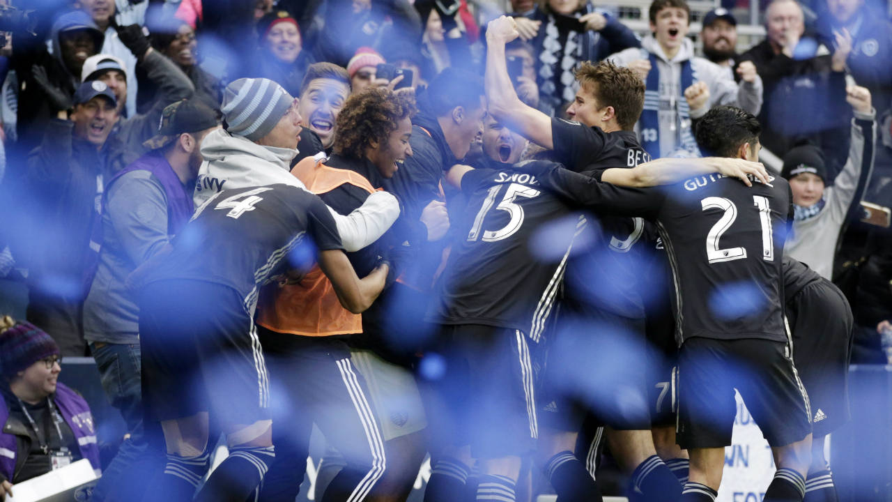 Sporting KC beats Real Salt Lake, advances to West final