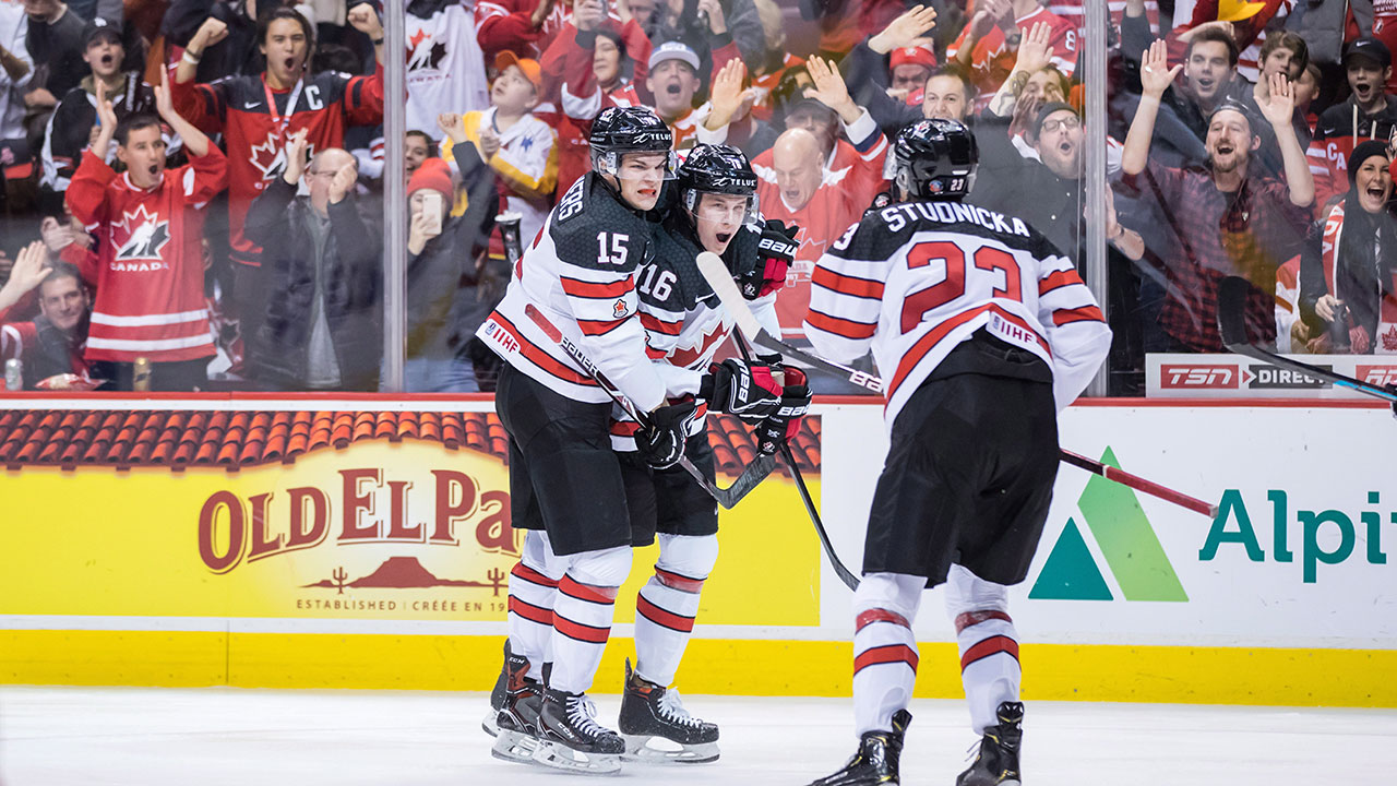 Dobson scores winner, Canadians down Swiss at world juniors