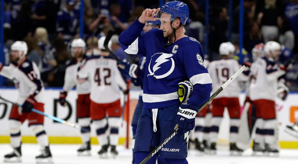 Report: Lightning's Stamkos day-to-day with lower-body injury, out ...
