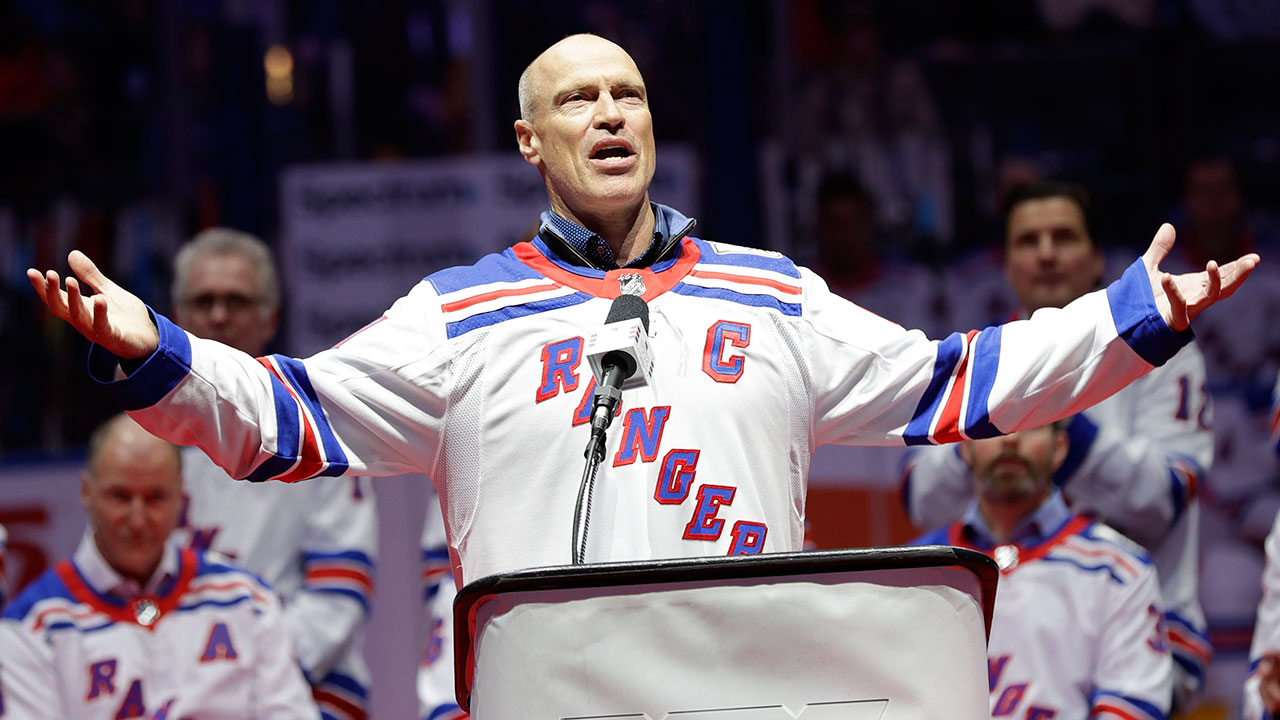 Messier, Yzerman among possible replacements for Rangers’ Sather