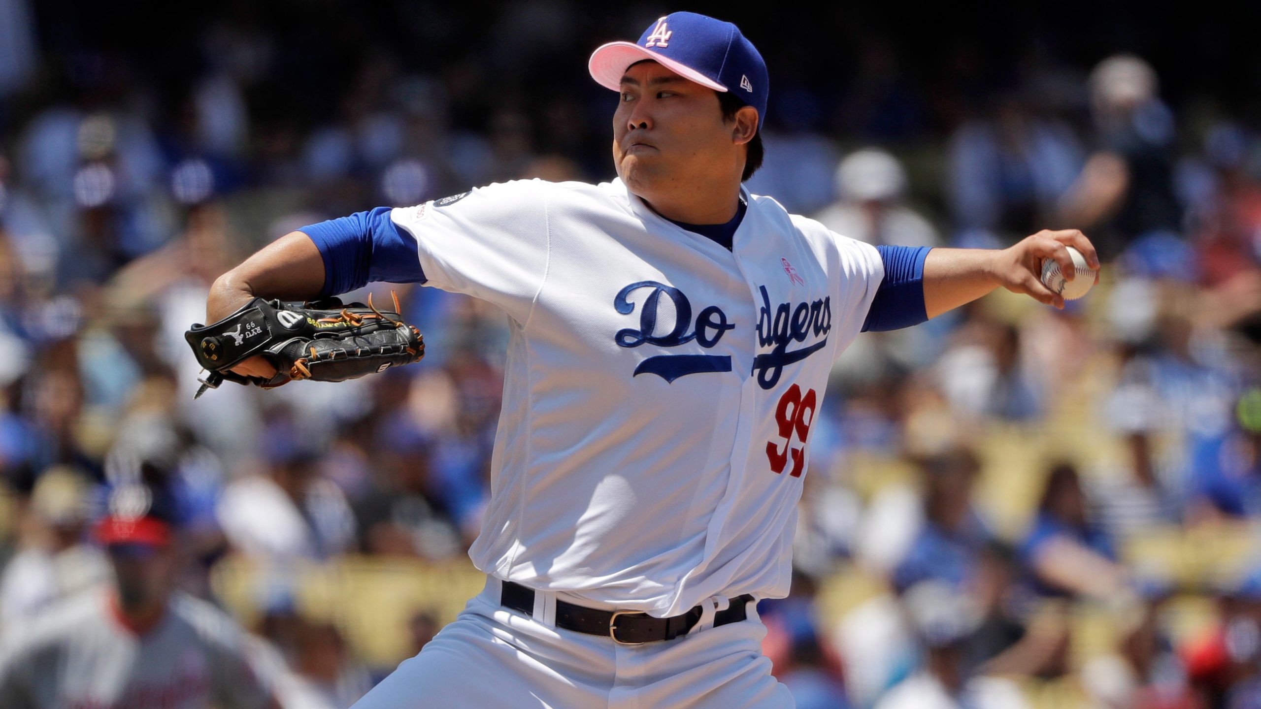 Report: Twins in on potential Blue Jays pitching target Hyun-jin Ryu