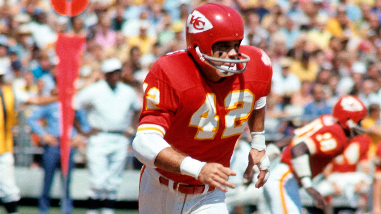 Longtime AFL-NFL star Johnny Robinson headed to Hall of Fame