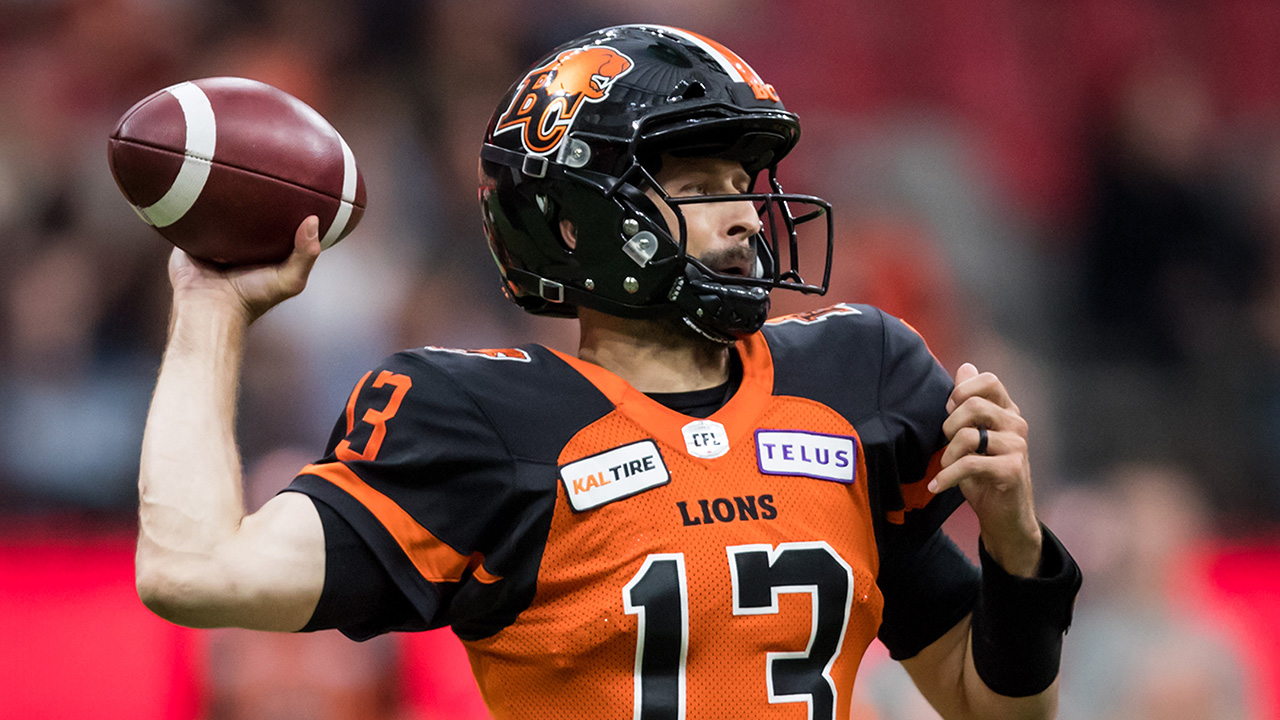 Lions QB Mike Reilly leaves game with upper-body injury, does not return