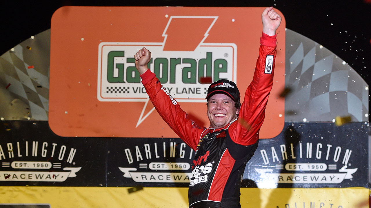 Jones holds off Busch to win rain-delayed Southern 500