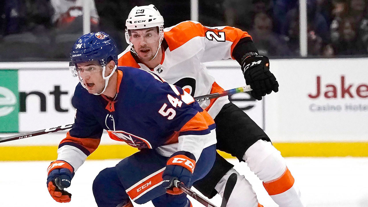 Islanders recall 2018 first-rounder Oliver Wahlstrom from AHL