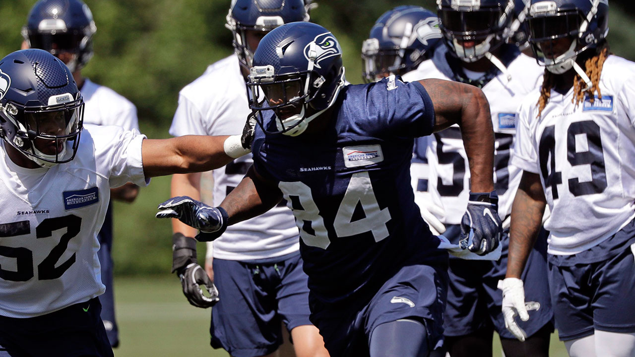 Seahawks place tight end Ed Dickson back on injured reserve