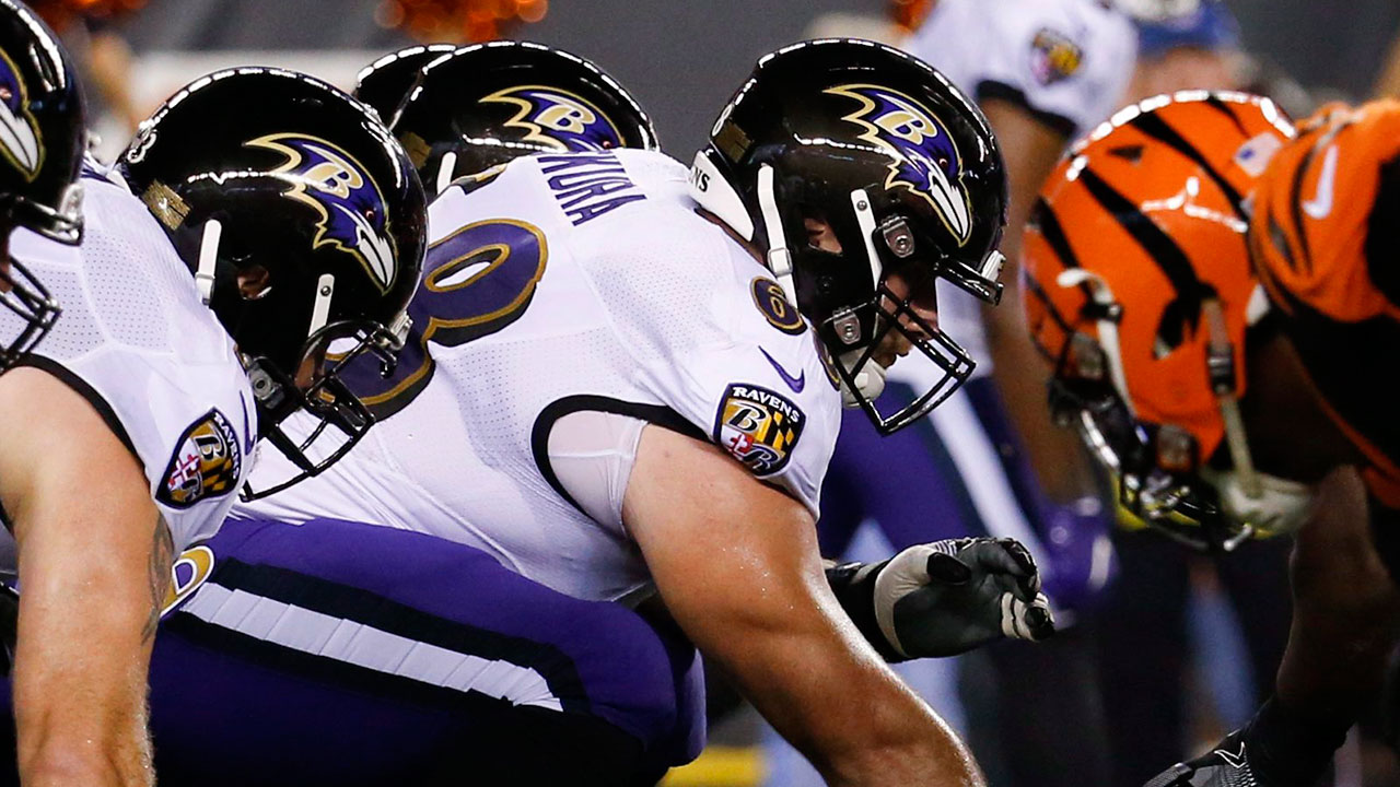 Ravens’ Matt Skura placed on IR after knee injury Monday night
