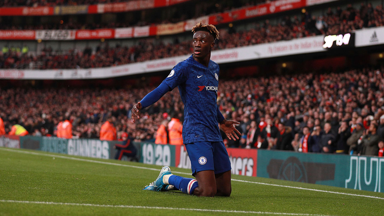 Chelsea comes back to win at Arsenal in Premier League