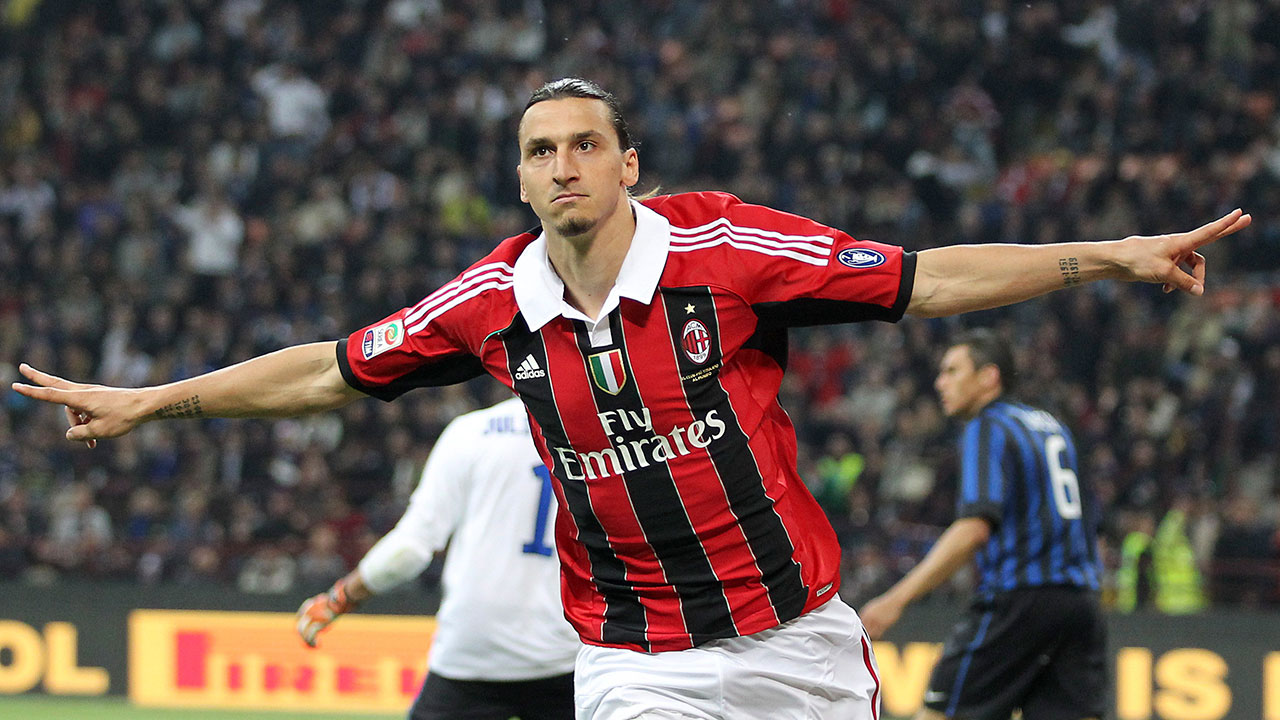 Ibrahimovic rejoining AC Milan with former club struggling