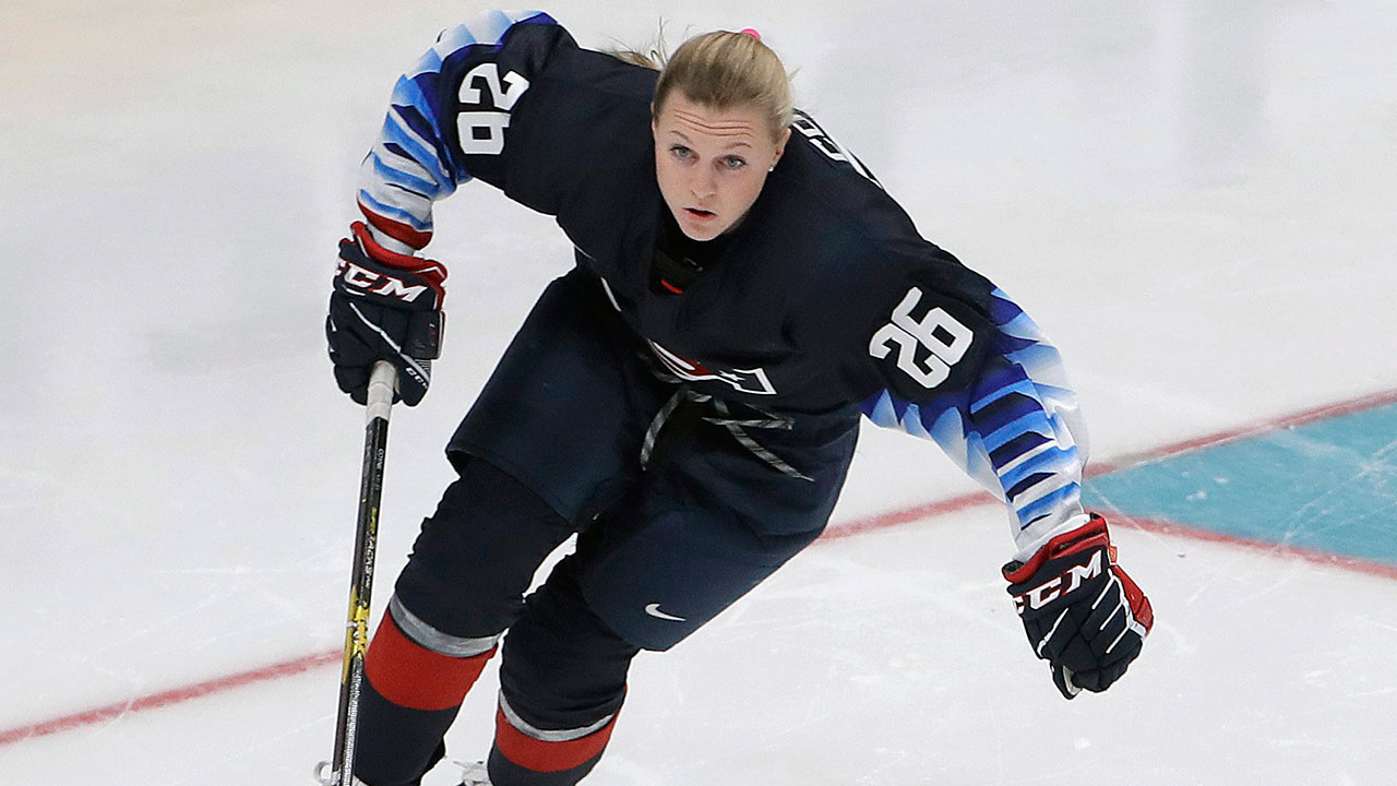 Kendall Coyne Schofield relishes her return to hockey as new mom ...