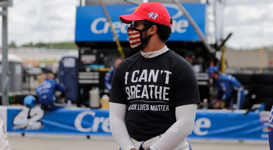 Bubba Wallace earns award for his philanthropic and anti-racism efforts