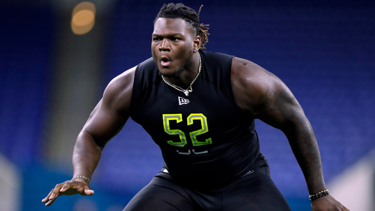 Titans put top draft pick Isaiah Wilson on COVID 19/reserve list