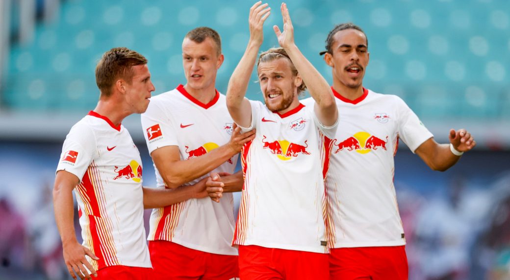 Leipzig warms up for Liverpool by beating Augsburg