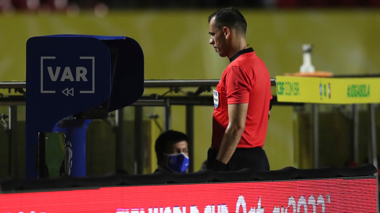 FIFA seeking better tech for offside, cheaper video review