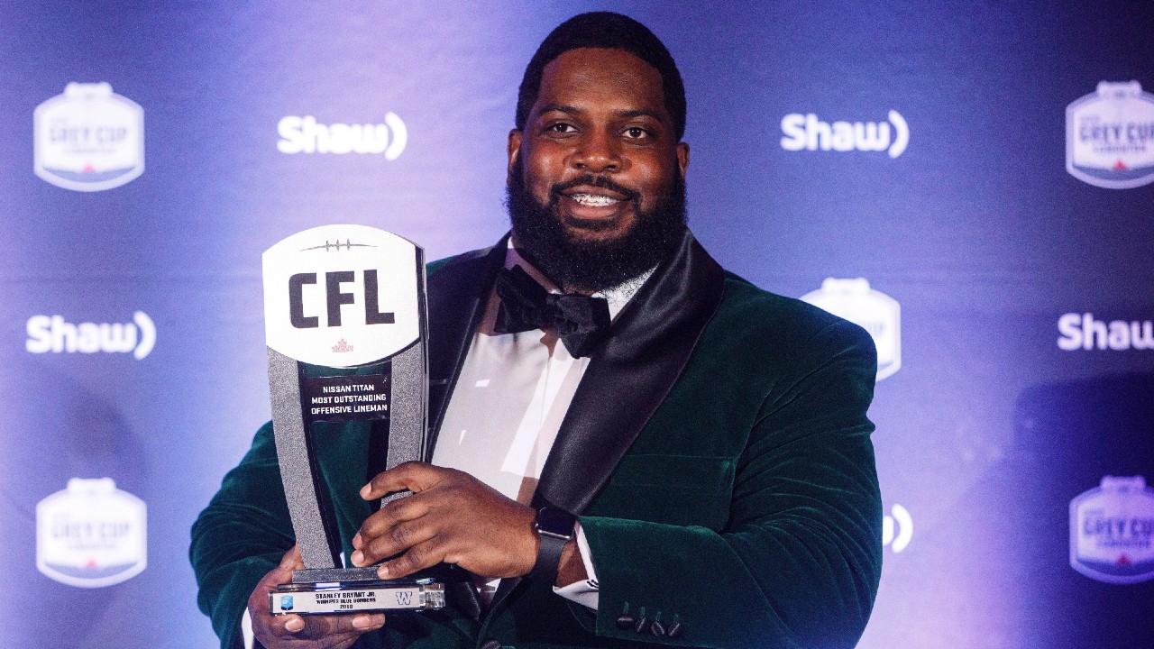 Blue Bombers' Bryant becomes four time winner of CFL's top lineman ...