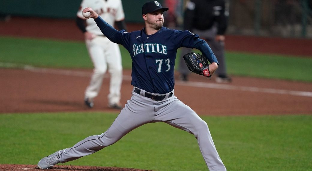 Blue Jays finalizing release of righty Lockett to complete KBO transfer