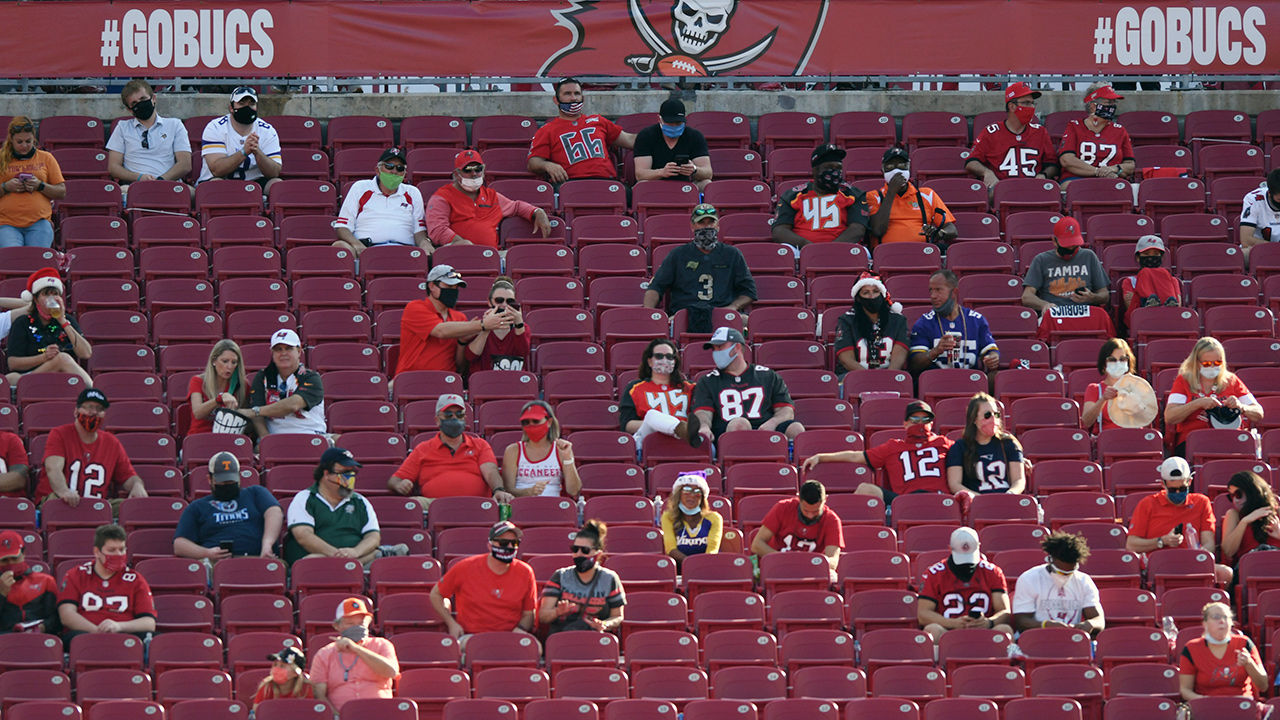 Bucs fans set to cheer inside, outside Super Bowl stadium