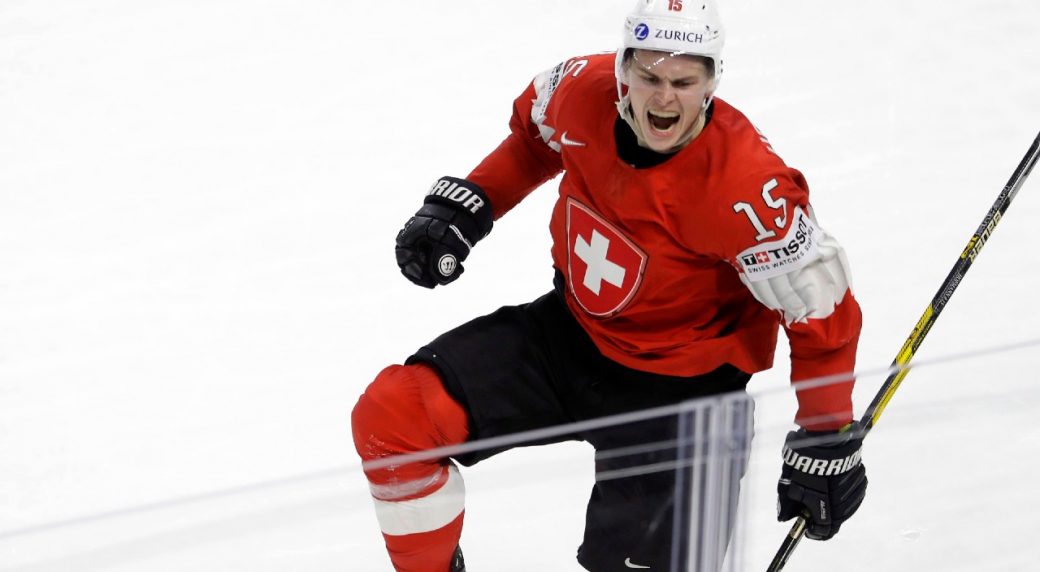 Blue Jackets trade seventh-round pick to Hurricanes for Hofmann