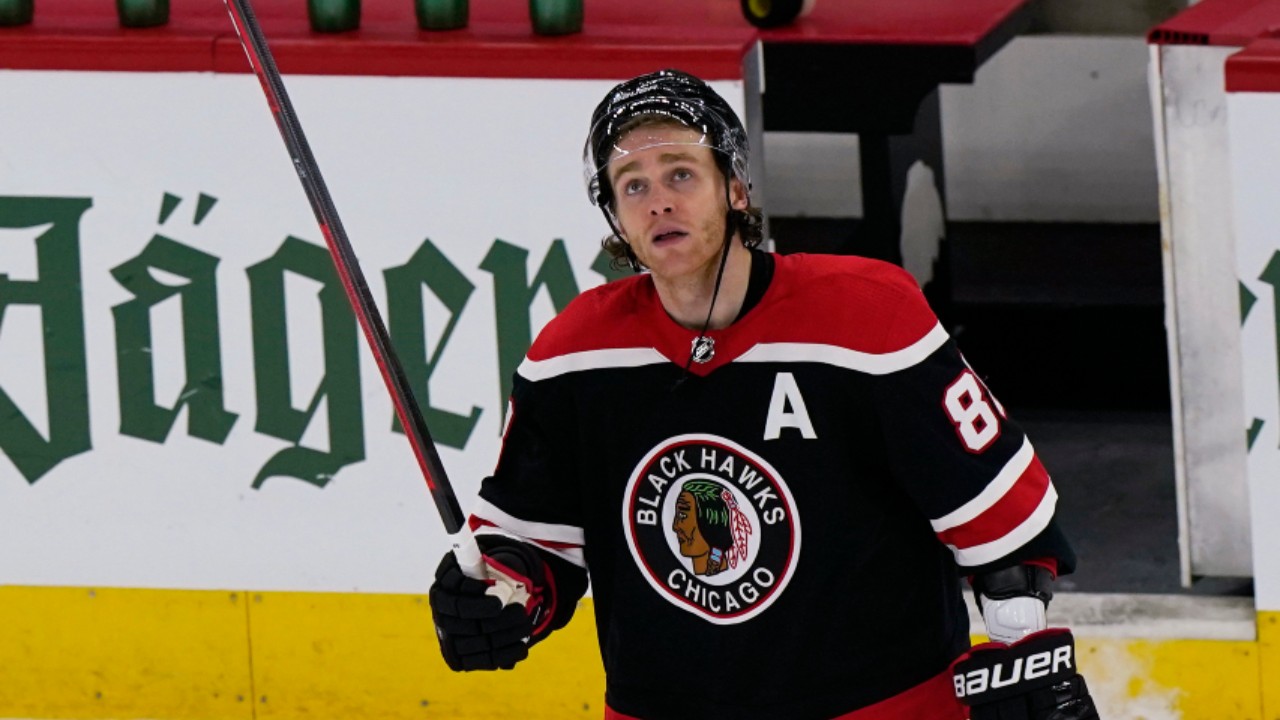 After scoring 400th career goal, Blackhawks star Patrick Kane wants ...