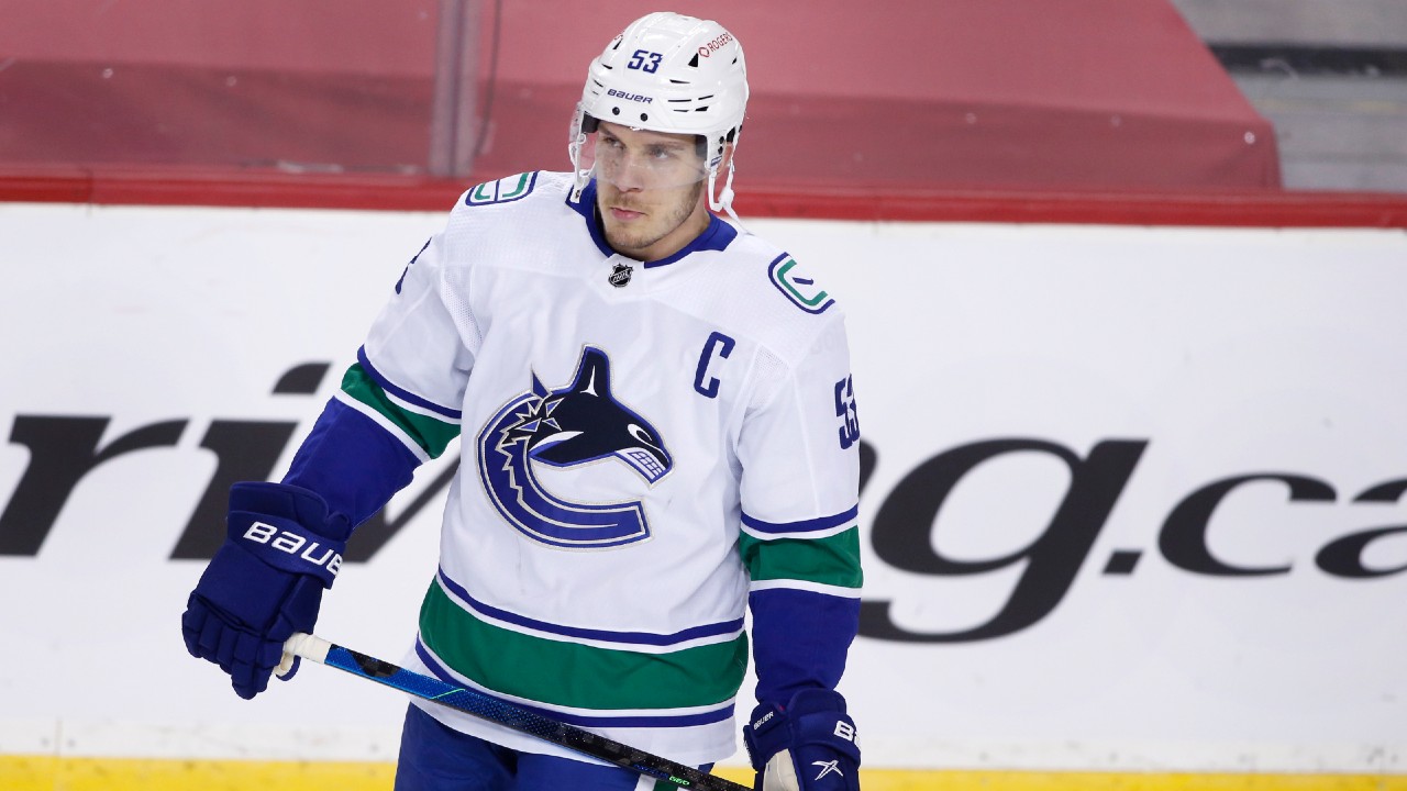 Canucks centre Bo Horvat 'day-to-day' with lower-body injury - Sportsnet.ca