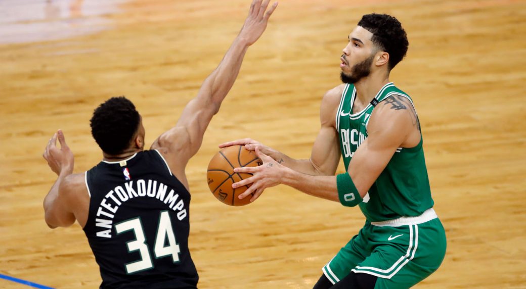 Tatum, Smart help Celtics end Bucks' eight-game winning streak