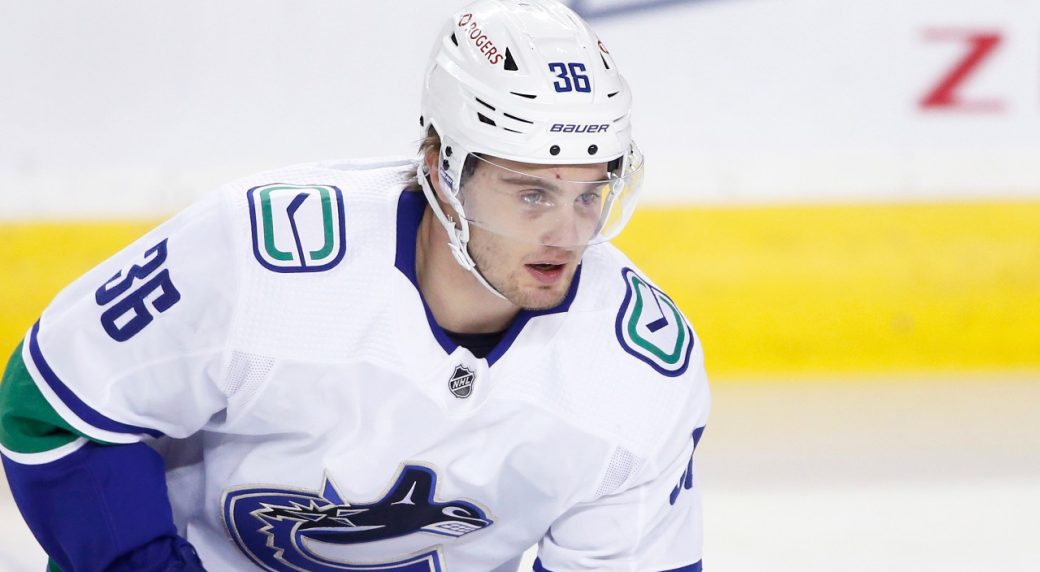 Canucks' Hoglander thriving in Vancouver despite isolating rookie ...