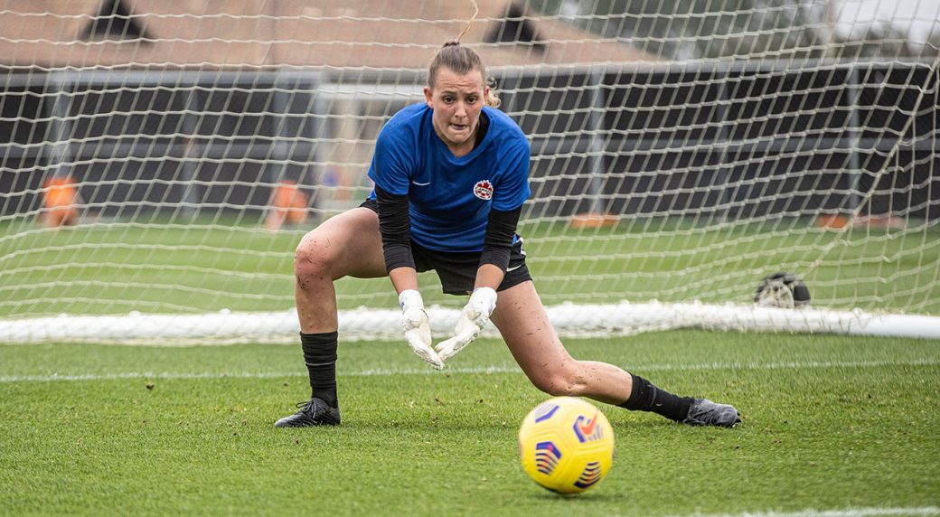 Canadian goalkeeper Rylee Foster signs new contract with Liverpool women