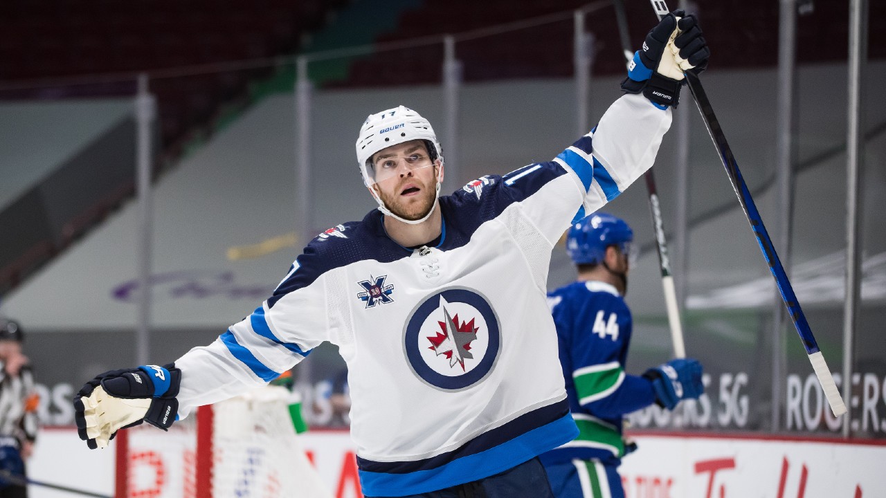 How malleability has made Adam Lowry a key component of Jets' core ...