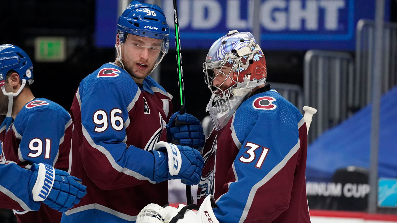 Grubauer notches fourth shutout, Avalanche beat Kings - Sportsnet.ca