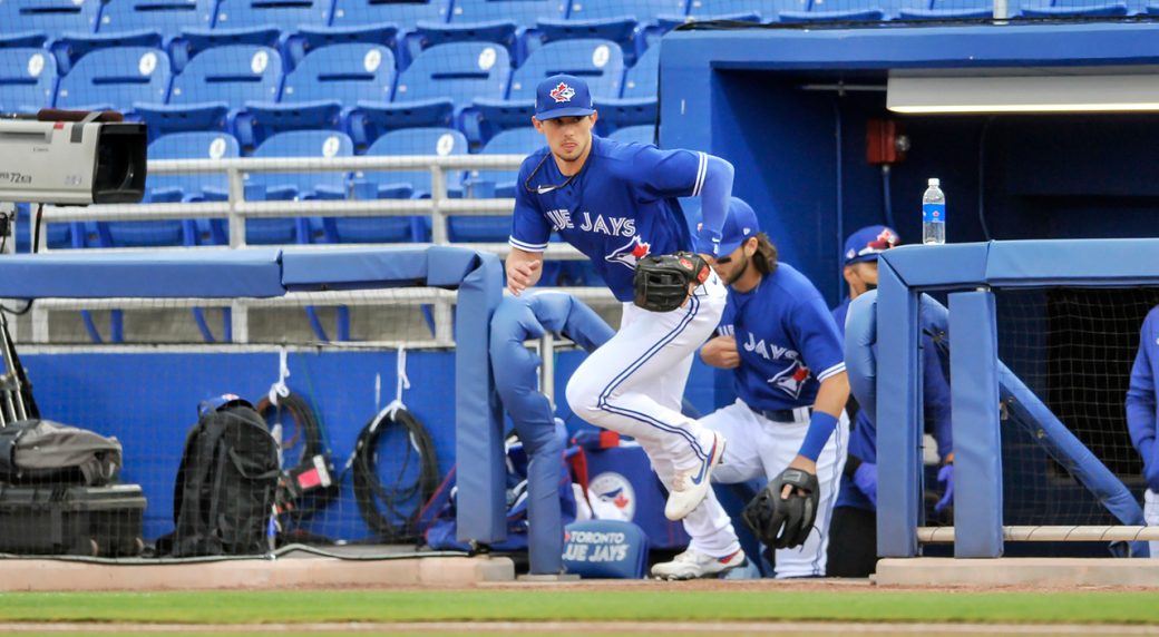 Blue Jays' Biggio day-to-day due to right pinky discomfort