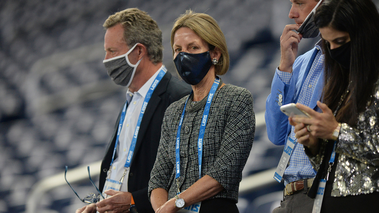 Female owners encourage young women to pursue football path - Sportsnet.ca