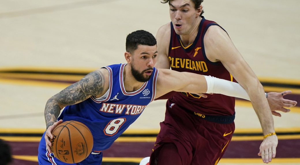 Denver Nuggets sign veteran guard Austin Rivers to 10-day contract