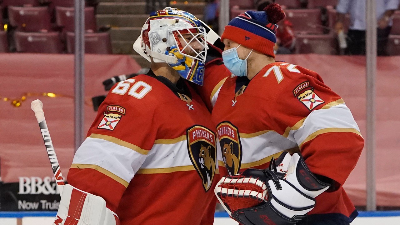 Which goalie should Florida Panthers start in Game 3?