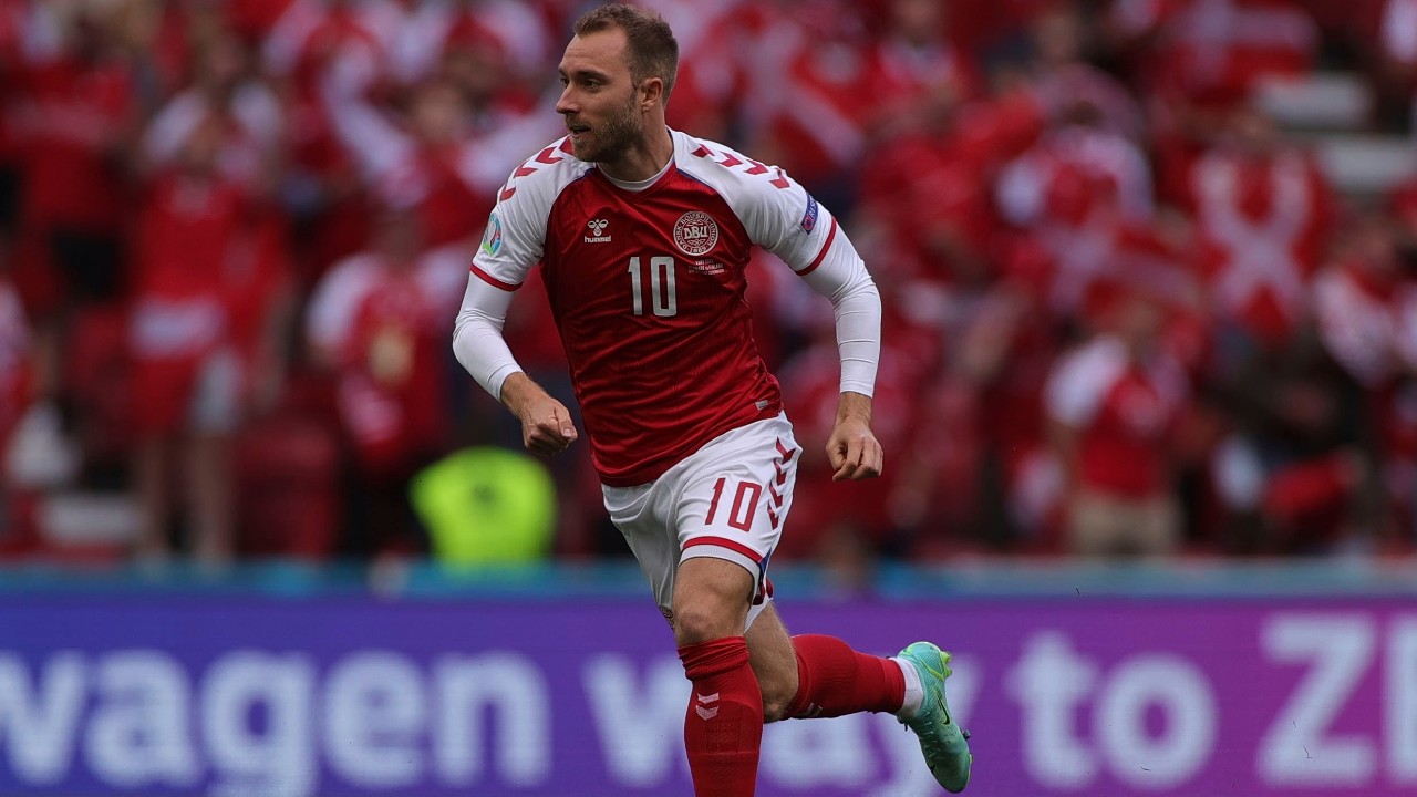 Christian Eriksen to be fitted with implanted heart monitoring device ...