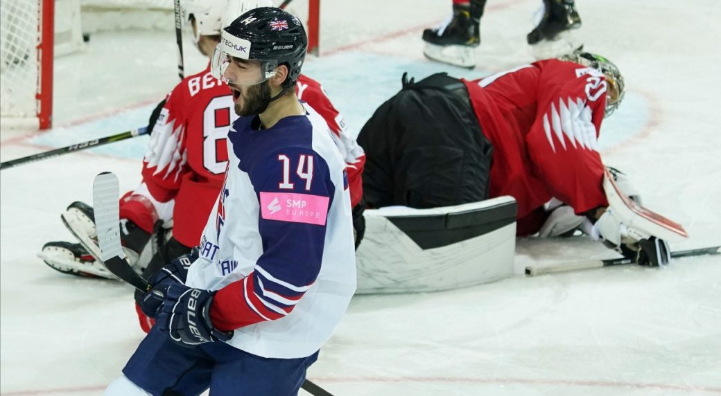 British forward Liam Kirk gets entry-level deal with Coyotes